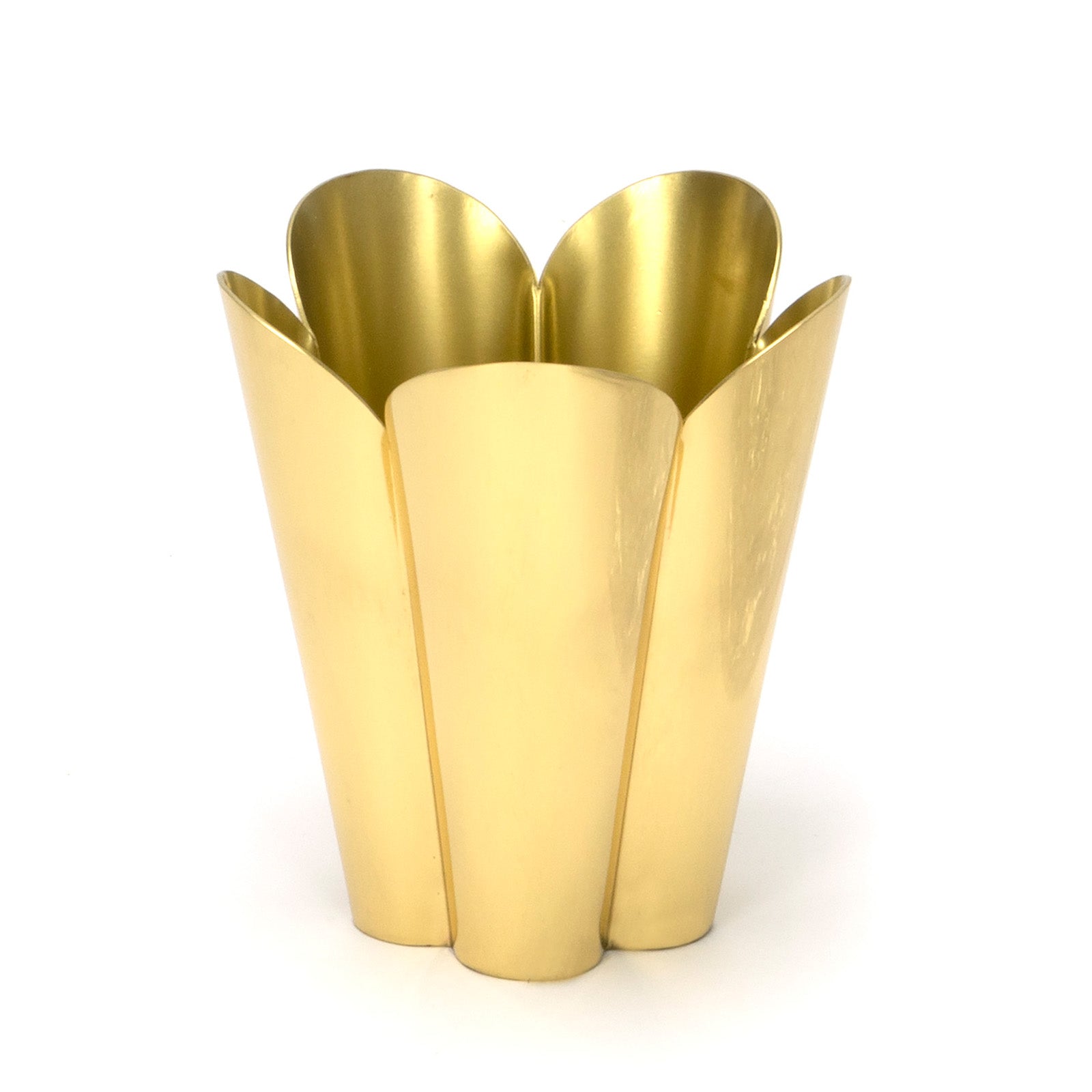 Small Flora Pot | 3 Finishes | Suffolk Latch Company