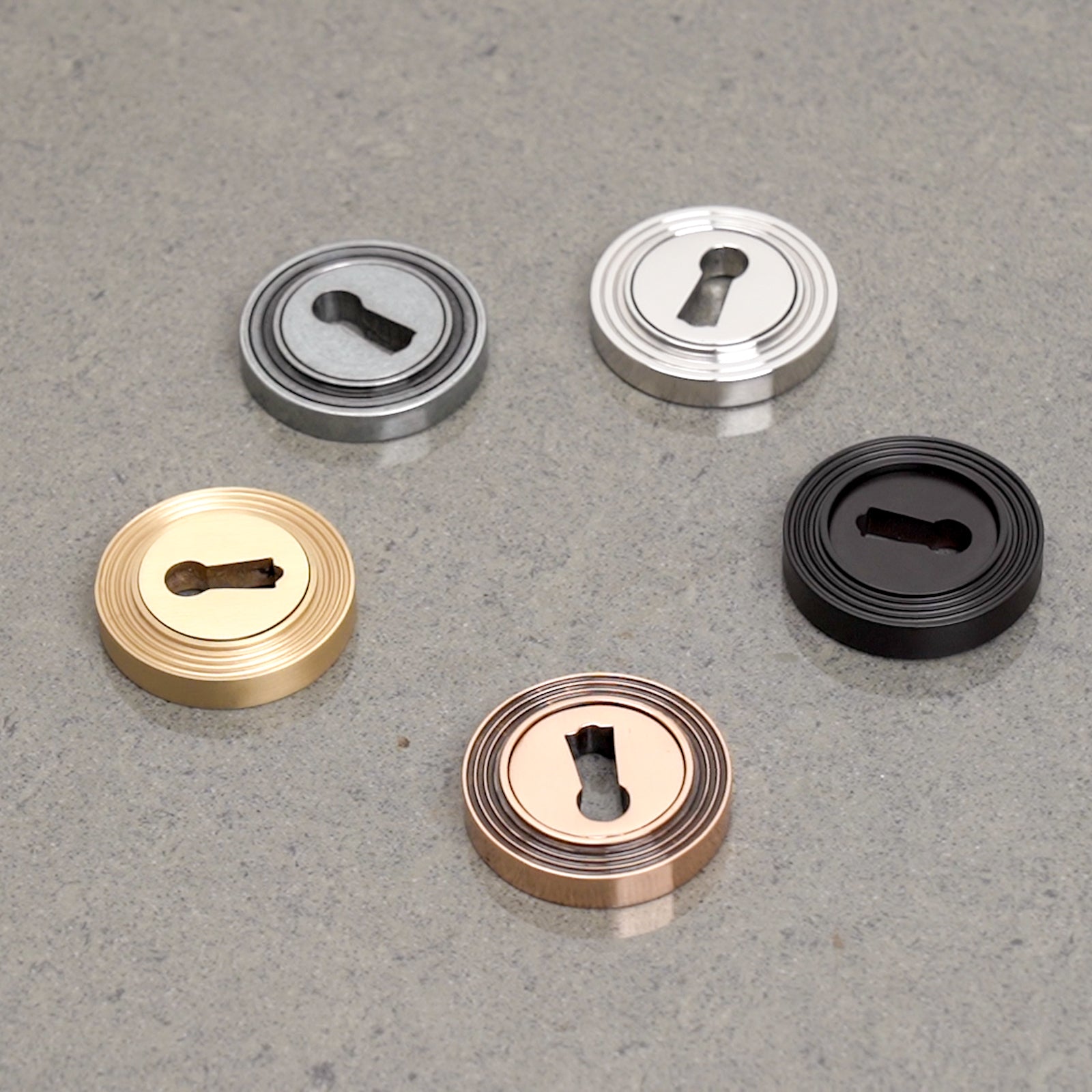 Beehive Round Escutcheon| 13 Finishes | Suffolk Latch Company