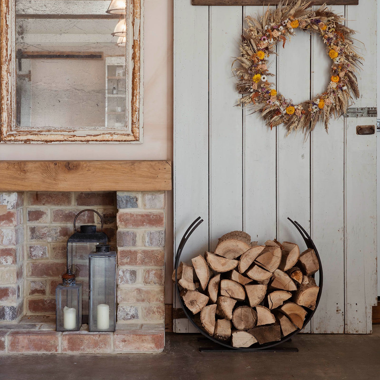 Large Curved Log Holder | 2 Finishes | Suffolk Latch Company