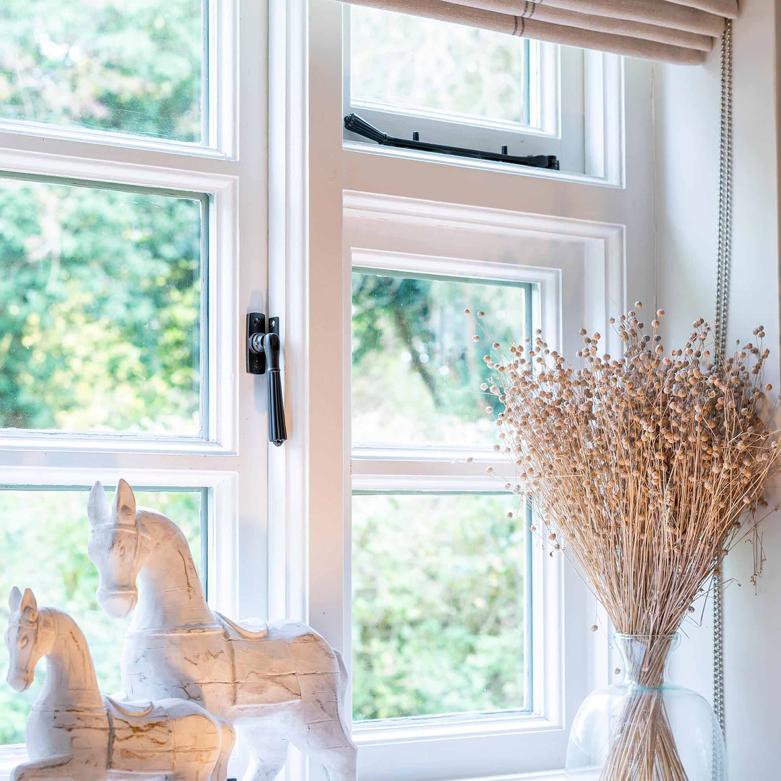 Locking Hinton Fastener| 5 Finishes | Suffolk Latch Company