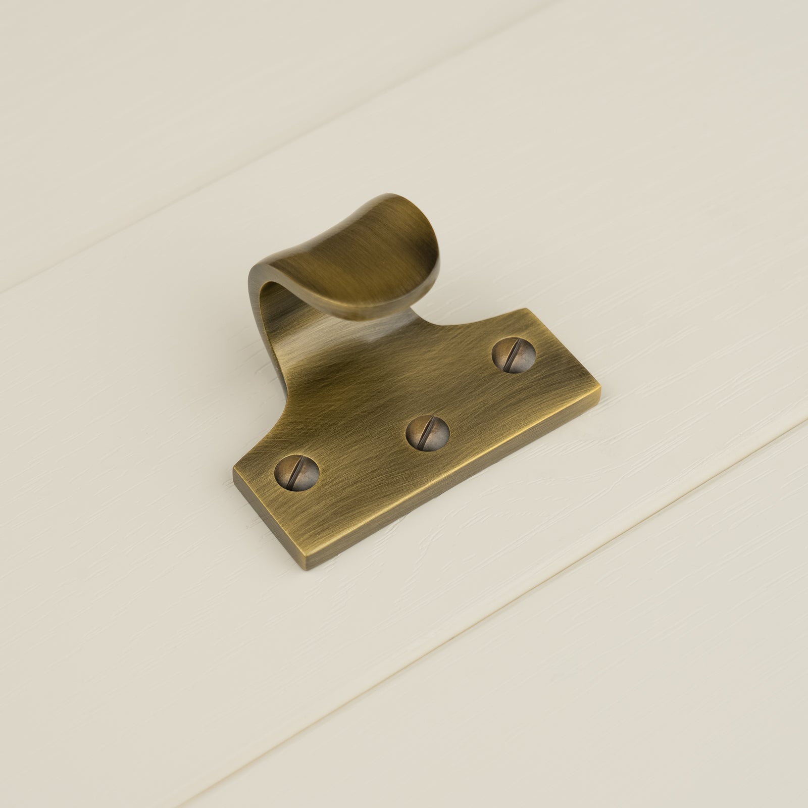Sash Lift Hooks | Sash Window Pulls | Traditional Window Furniture